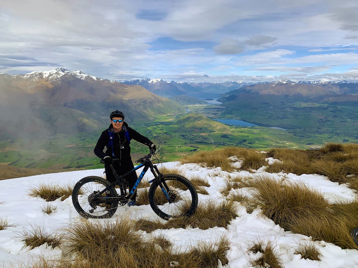 8 Best Multi-Day Cycling Tours in New Zealand | Roar Adventures